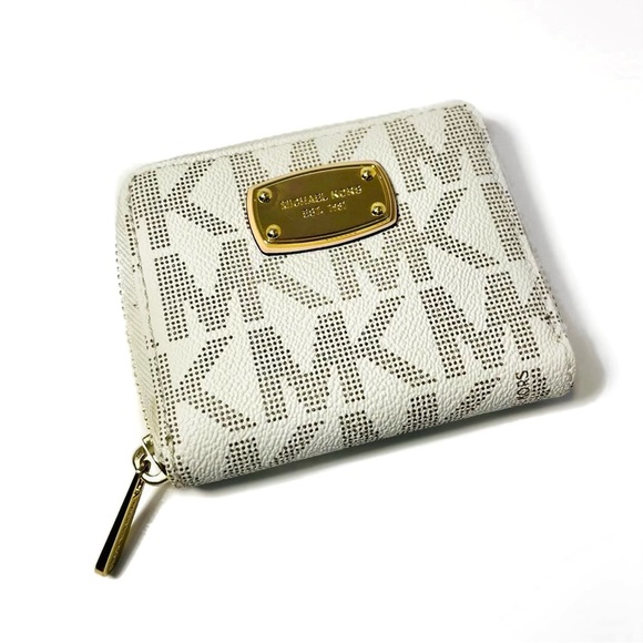 Michael Kors | Bags | Michael Kors Cream White Logo Wallet | Poshmark